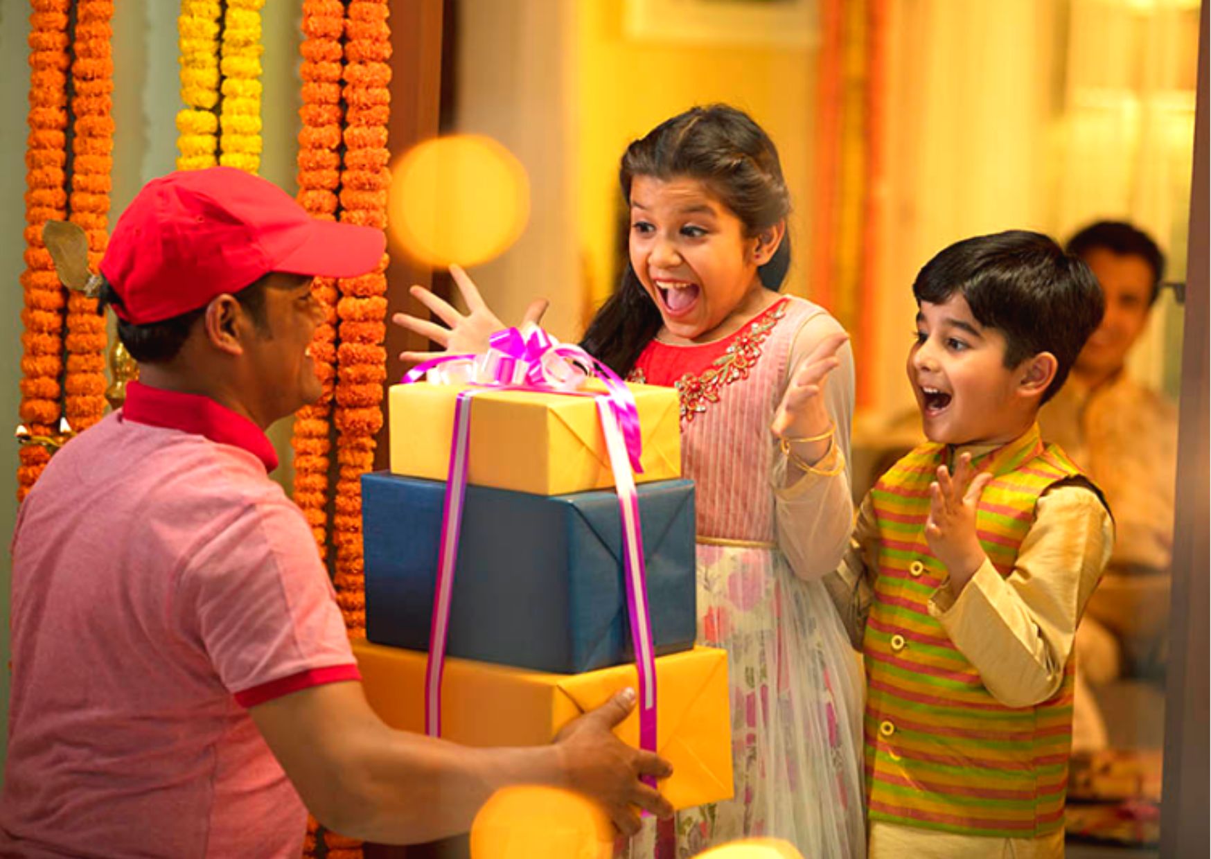 Diwali Gift Ideas For Friends Family diwali-gift-ideas-for-friends-family